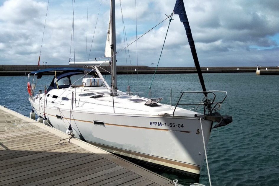 Day charter en velero Beneteau Oceanis 393 - Barcelona